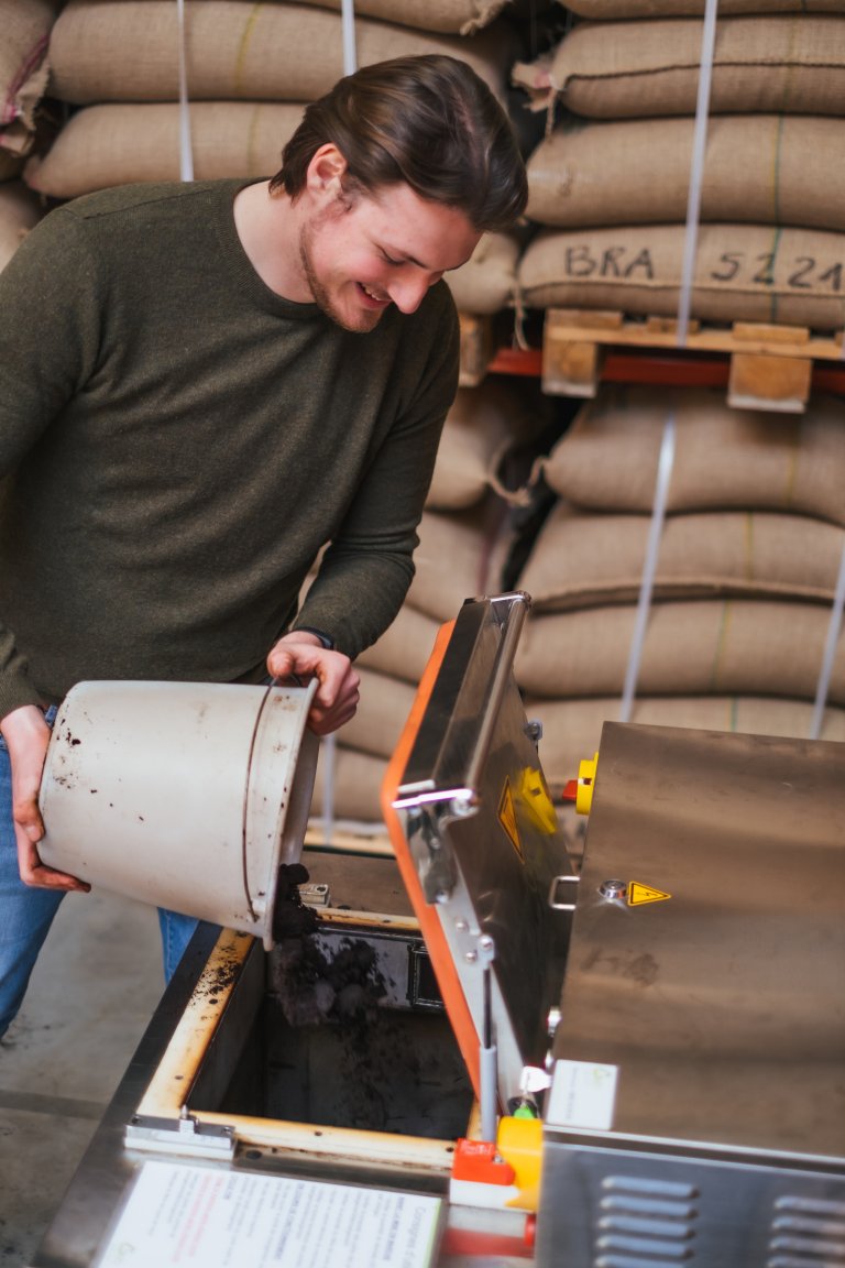 Kaffee Circulair verwerkt koffiegruis tot zeep: "En dat is nog maar het ...