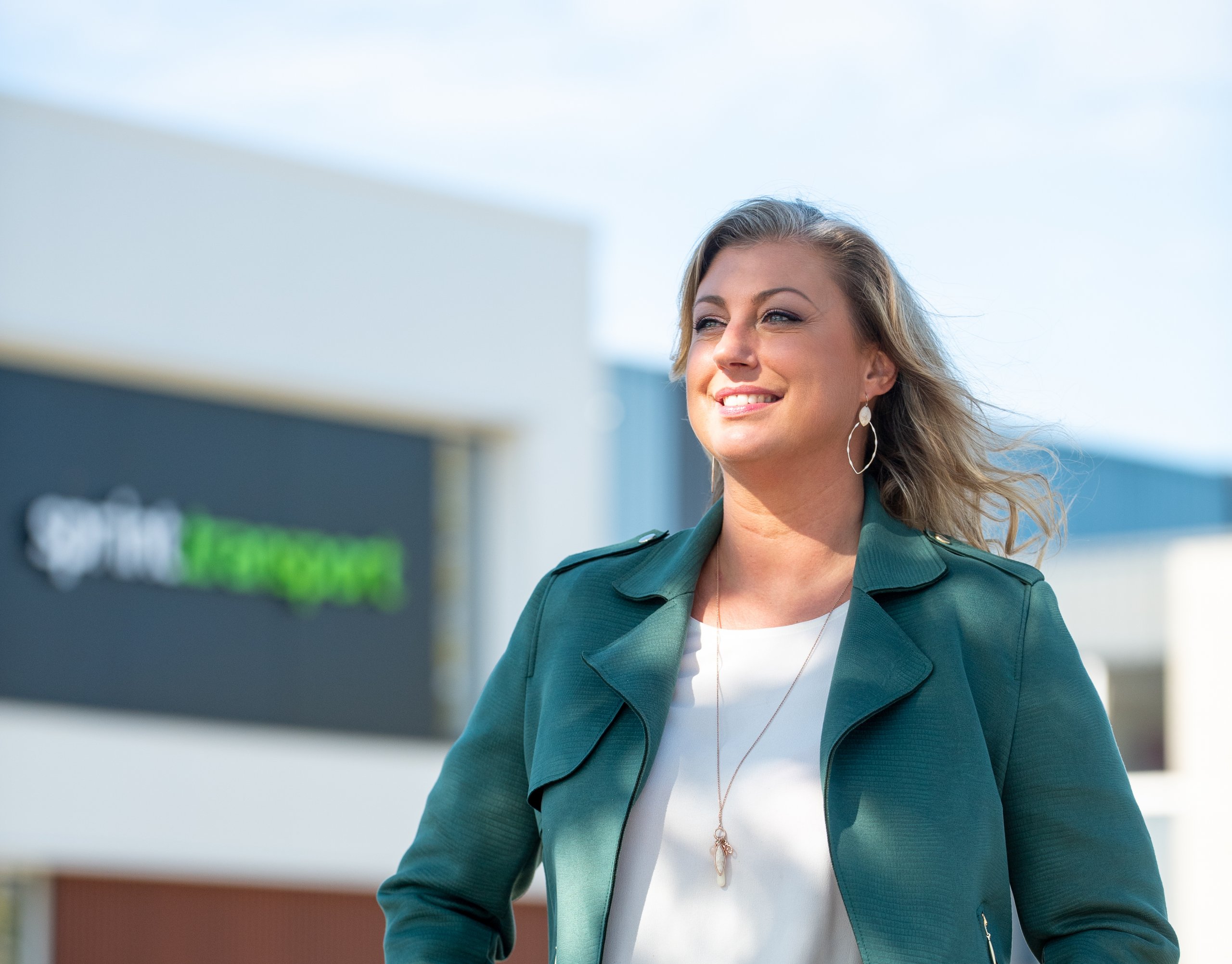 Alexandra schopt het tot de finale - Made in