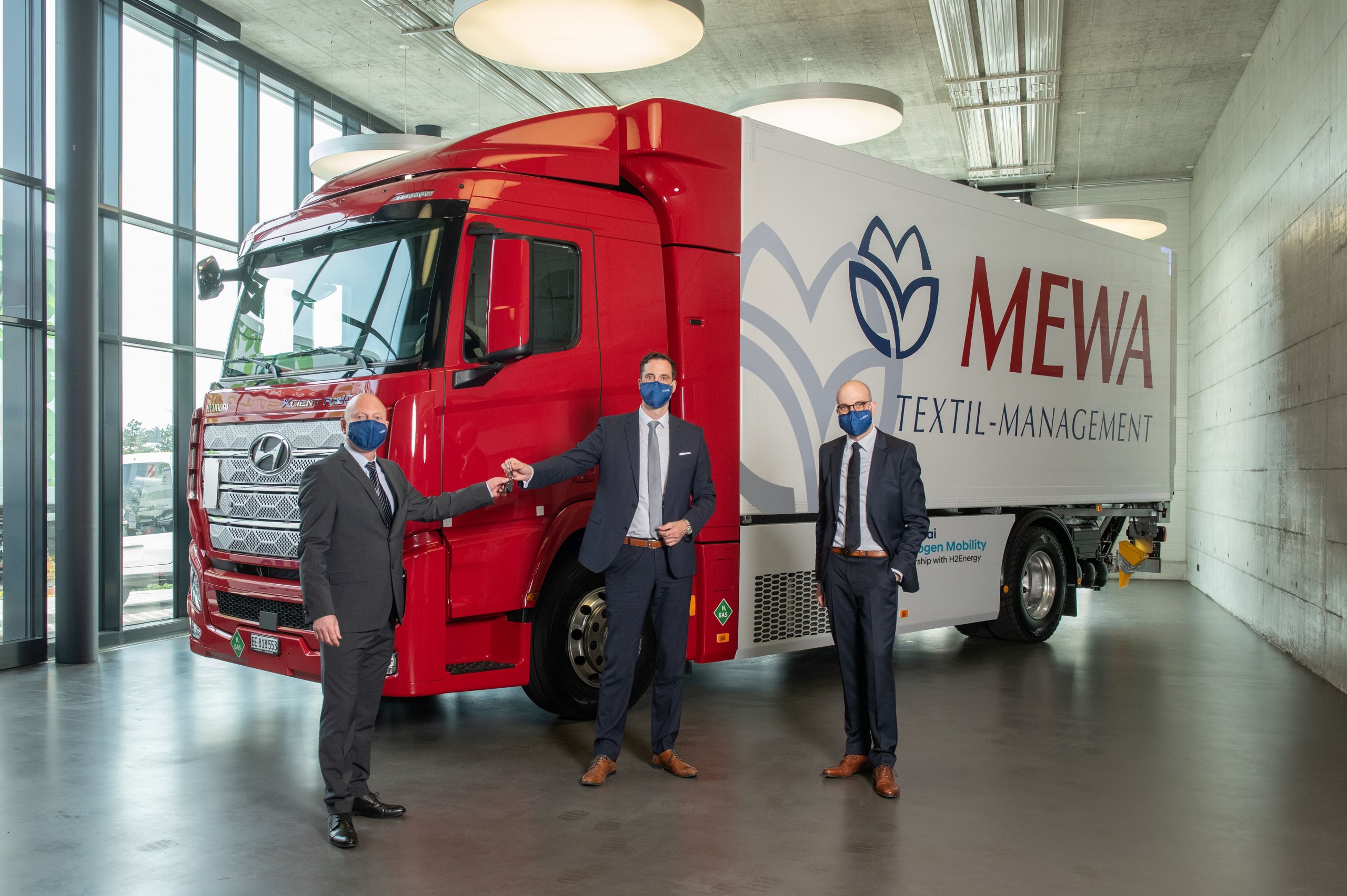 MEWA rijdt met vrachtwagen op waterstof - Made in
