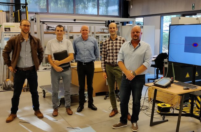 Samenwerken om te innoveren: de industriële robot uit zijn kooi - Made in