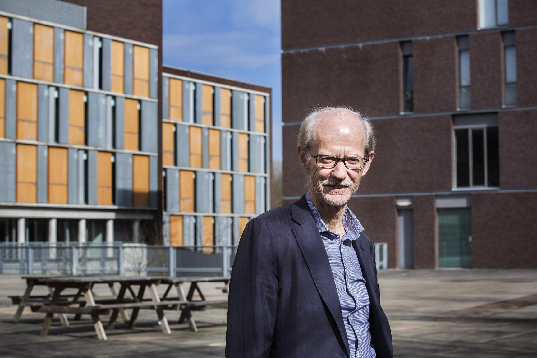 Vrienden en collega’s lanceren award ter ere van overleden ...