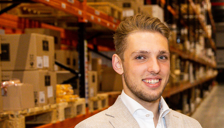 Zoon Van Zon bestrijdt moeder met prijsbreker - Made in
