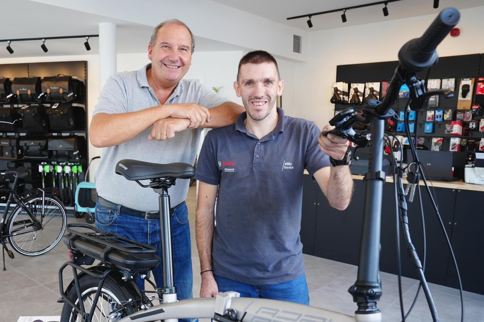 Een fietswinkel met 90 jaar traditie leeft voort: “Iedereen wordt hier ...