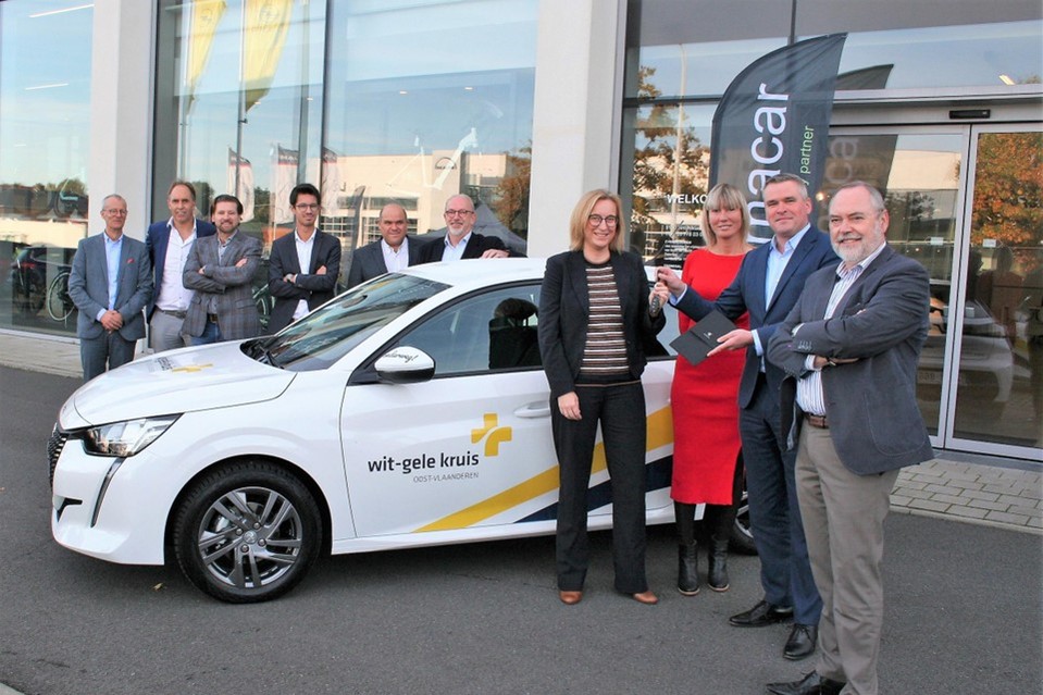 Imacar levert 172 nieuwe wagens voor Wit-Gele Kruis in Oost-Vlaanderen ...