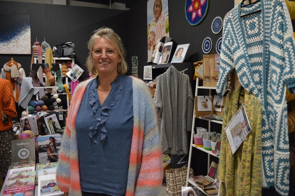 Therapeutisch haken lokt jongere klanten naar winkel van Betsy Baert ...