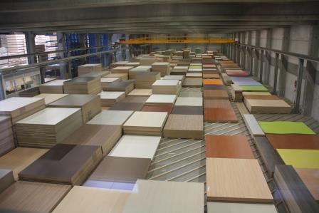 Izegemse houtbedrijf Vanrobaeys maakt zichzelf incontournable in de ...