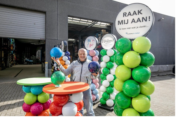 Kessels bedrijf pakt uit met duurzame ballonnen van hard plastic: “De ...