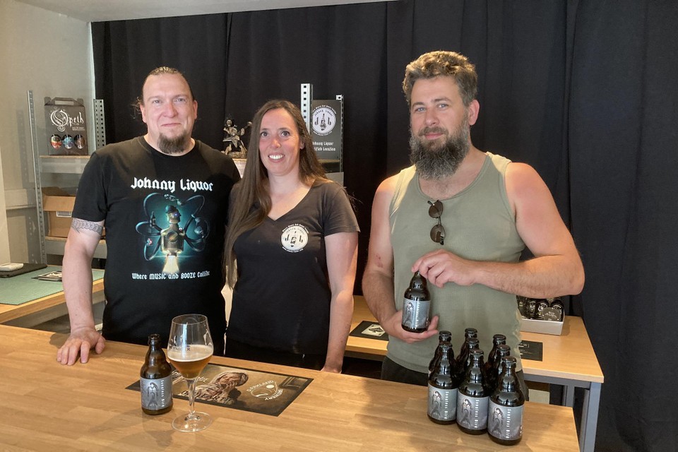 Brouwerij Sweynbeer brouwt bier voor Britse metalband: “Songless Bird ...