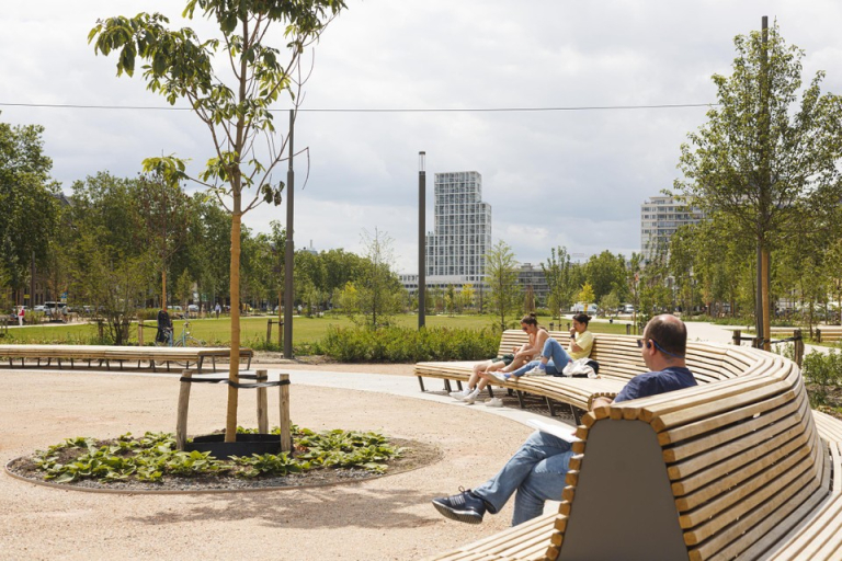 Horeca aan nieuw Zuidpark in Antwerpen beleeft eindelijk weer mooie ...