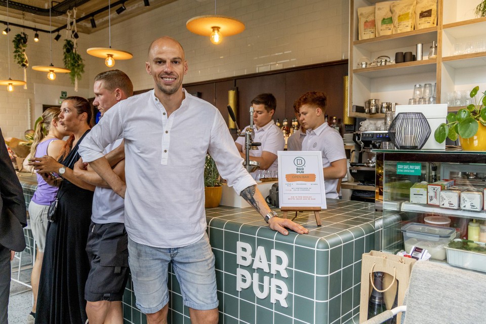 Bar Pur opent op Eilandje: “We willen een trefpunt zijn voor de hele ...