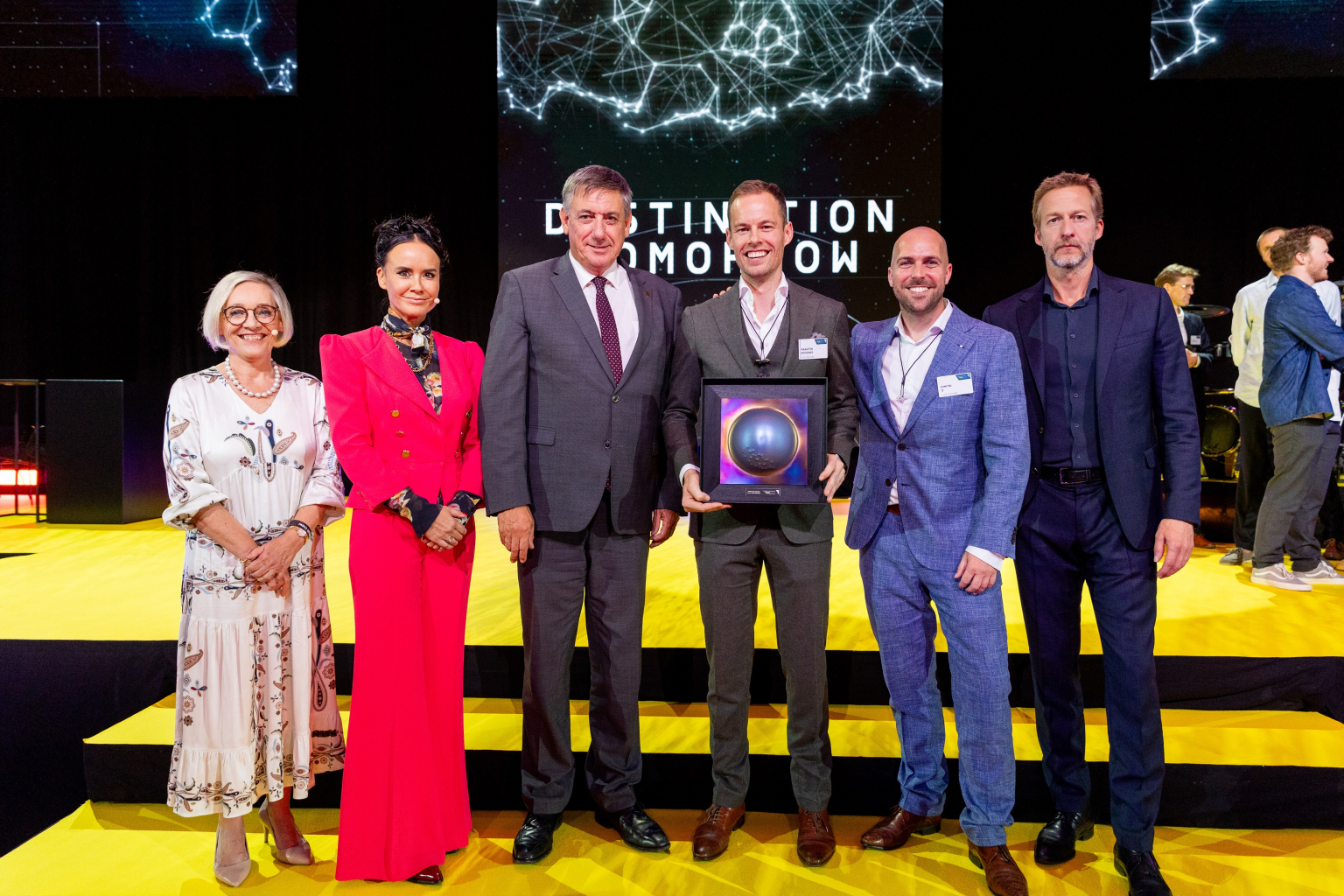 Twee van de drie winnaars van de Flanders International Business Awards ...