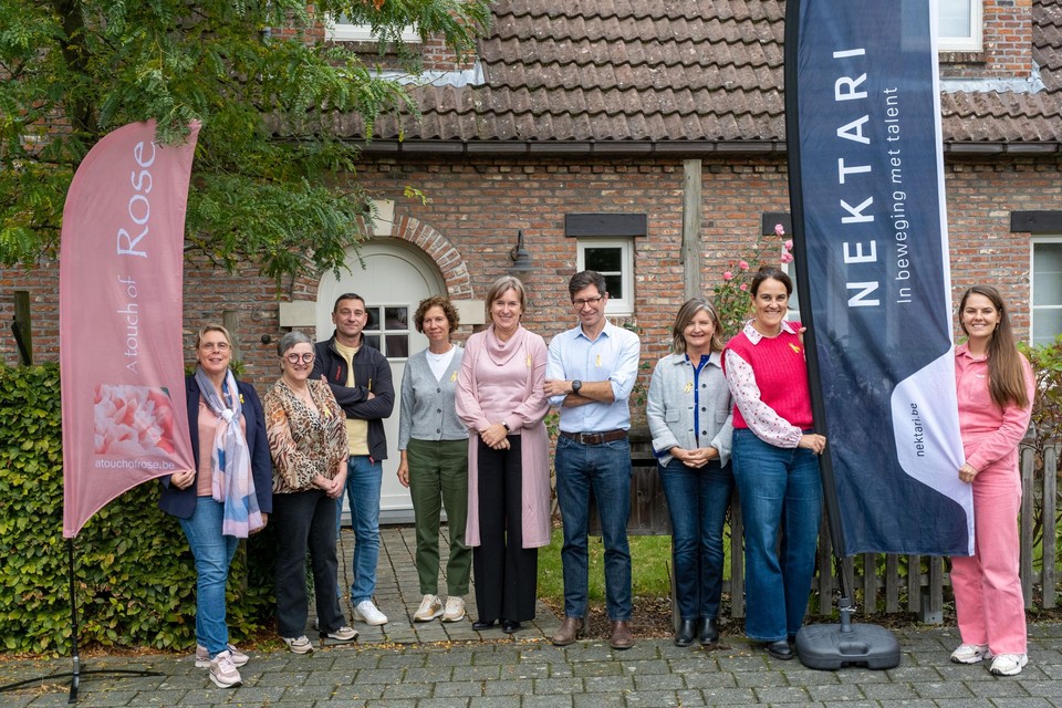 Nektari en A Touch of Rose slaan handen in elkaar - Made in