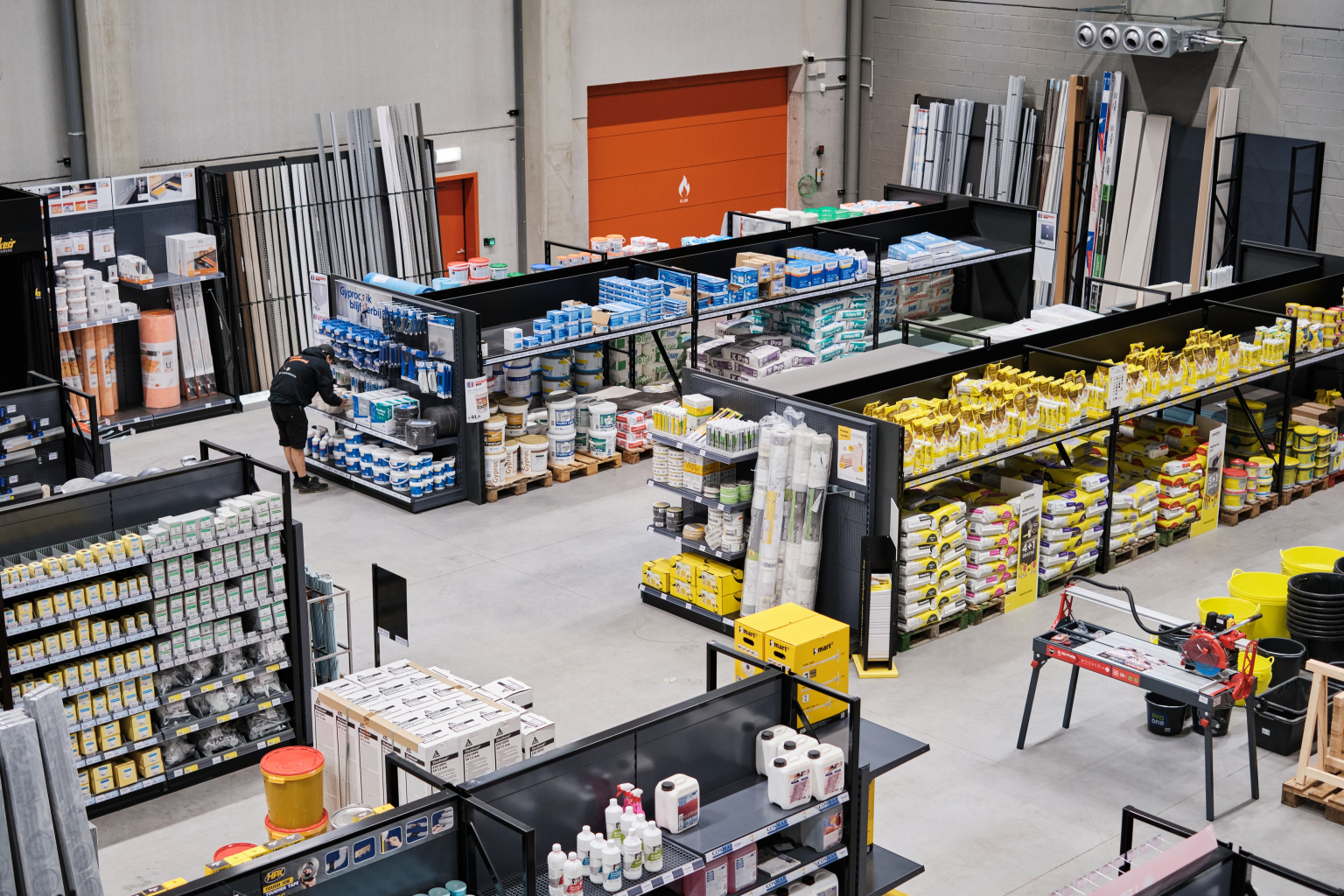 BMB Bouwmaterialen Hamme verhuist naar gloednieuw filiaal - Made in