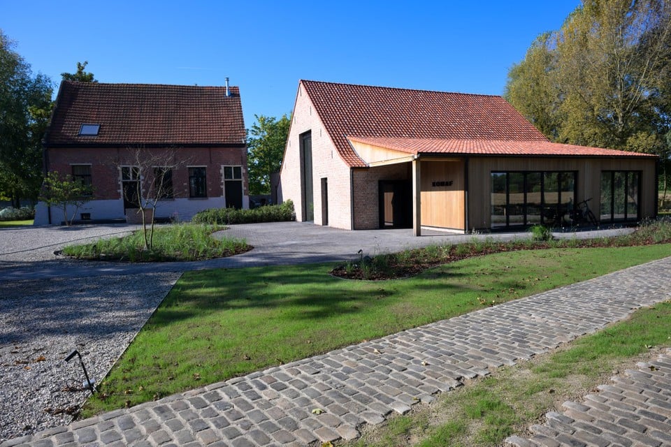 Nog maar een dikke maand open en Komaf uit Wommelgem is nu al Ontdekking van het Jaar: “Er zijn ...