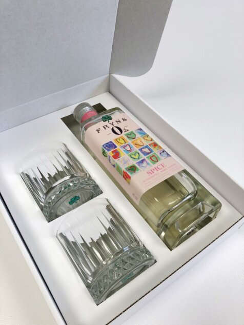 Fryns stookt het kot ten behoeve van de kunst - Made in