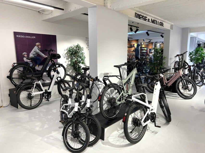 Erkenning voor Fietsen De Geus: kwaliteitslabel als Riese & Müller ...