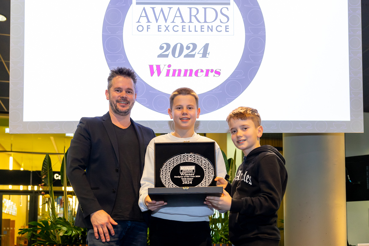 Charlie sjaart de hoofdprijs mee - Made in