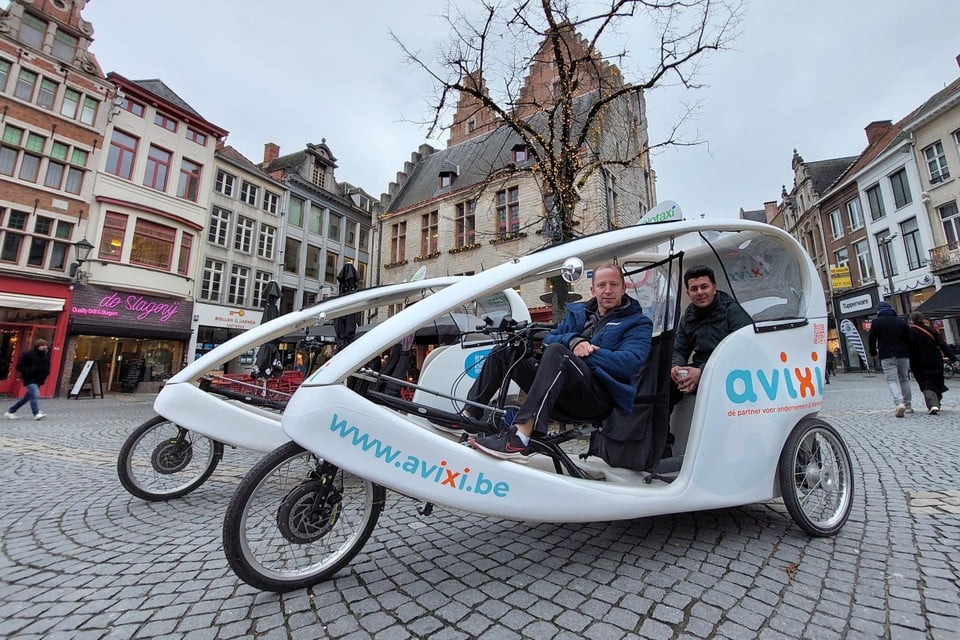 VeloTaxi vervoert mensen per fiets door Mechelse binnenstad: “Vanaf ...