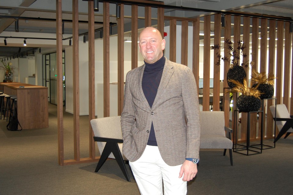 Van Moer Logistics - Made in