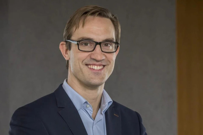 “Onze zwaarste jaren zijn achter de rug”: vijf keer verlies in zes jaar tijd en toch wordt Agfa ...