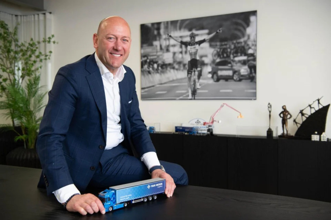 Van Moer Logistics - Made in