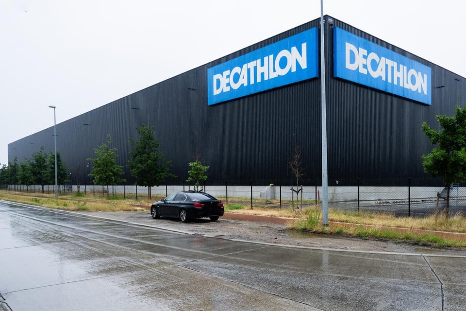 Bevestigd: 132 werknemers bij Decathlon Willebroek verliezen hun job ...