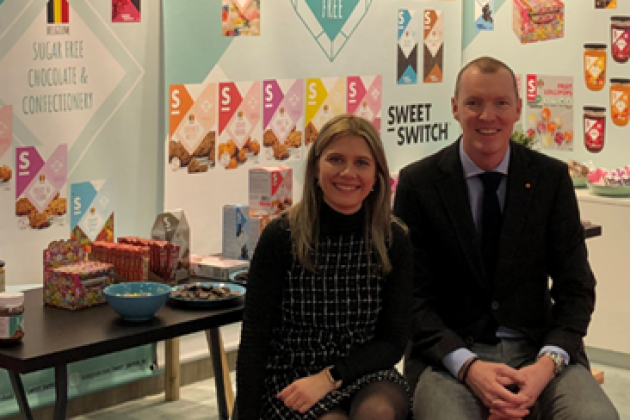 Gewezen profvoetballer Tom De Sutter profileert zich aan de zijde van ...