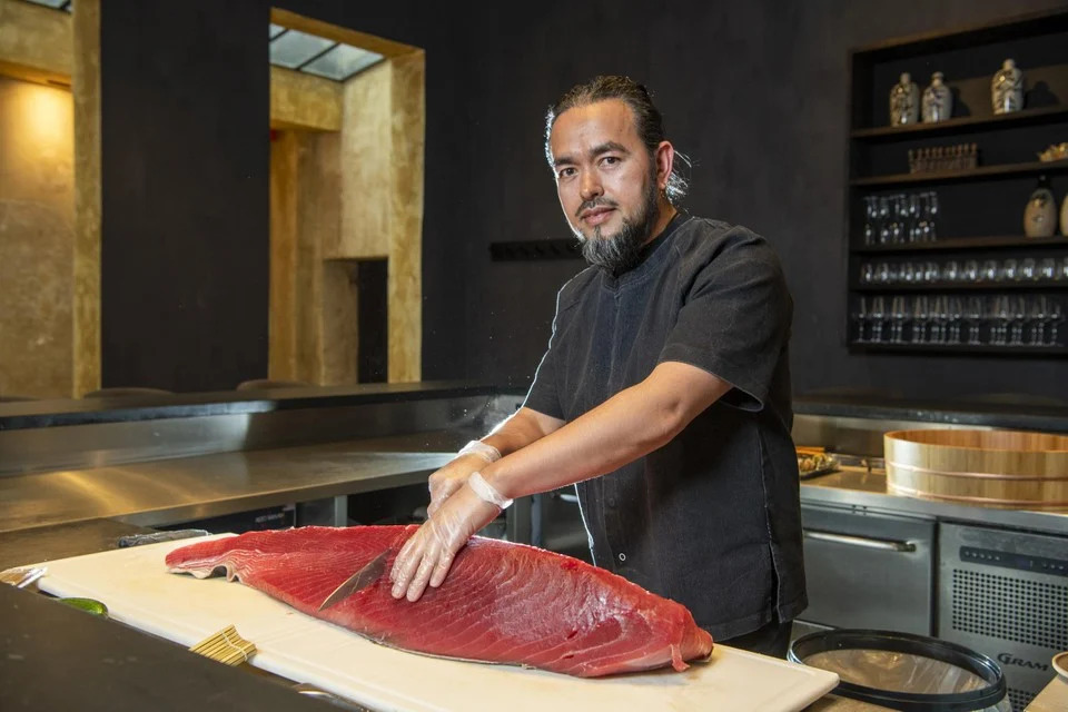 De zaak die Antwerpen sushi leerde eten: Zaowang is vaste waarde in ’t ...