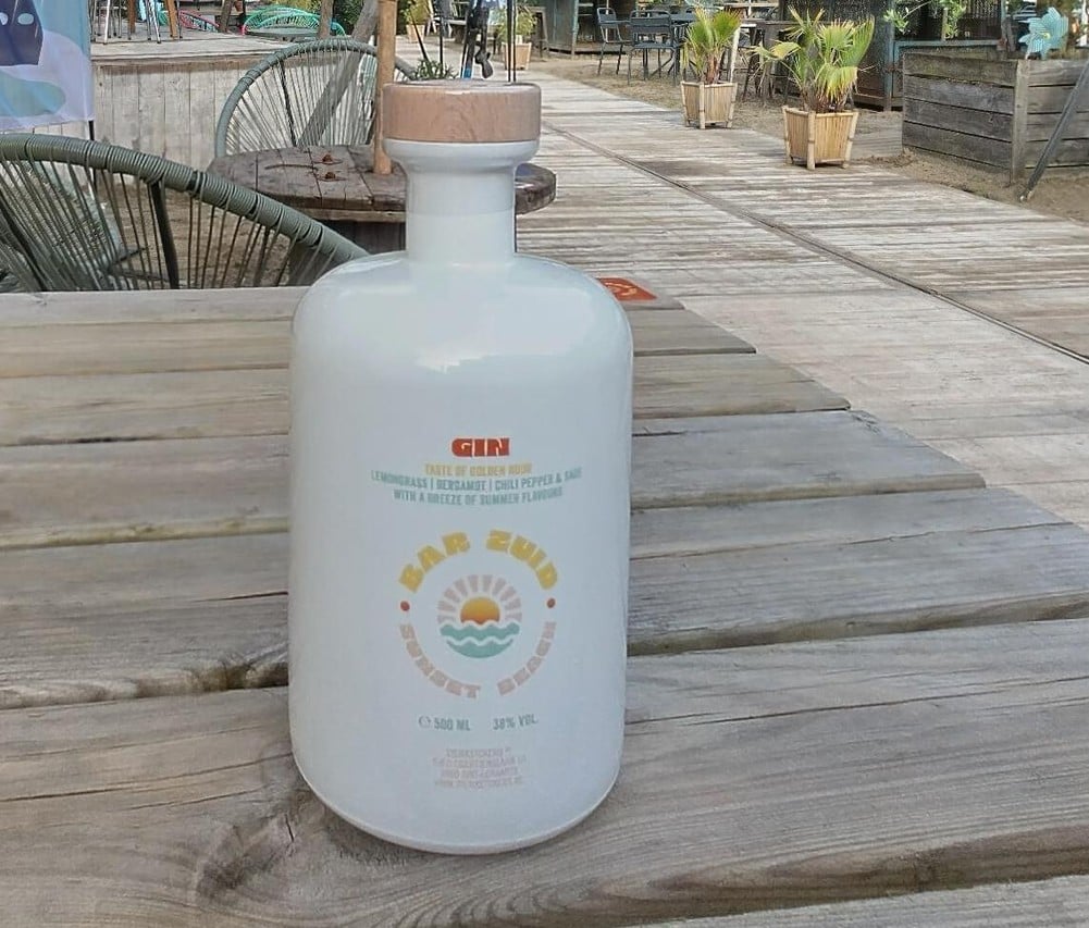 Bar Zuid viert vijfde editie met eigen gin en een nieuw logo - Made in