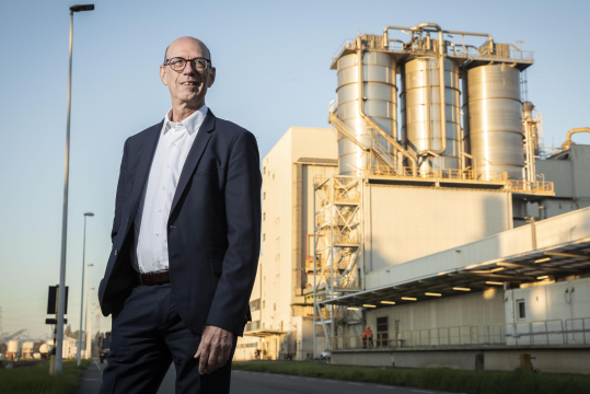 Oleon opent nieuwe groenechemiefabriek in Oelegem: "Een echte ...