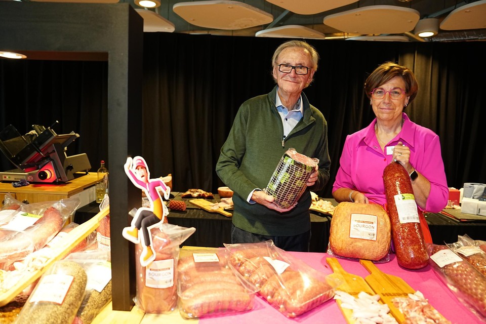 Na zwembaden en industriebouw is Willy Naessens nu ook hier marktleider ...