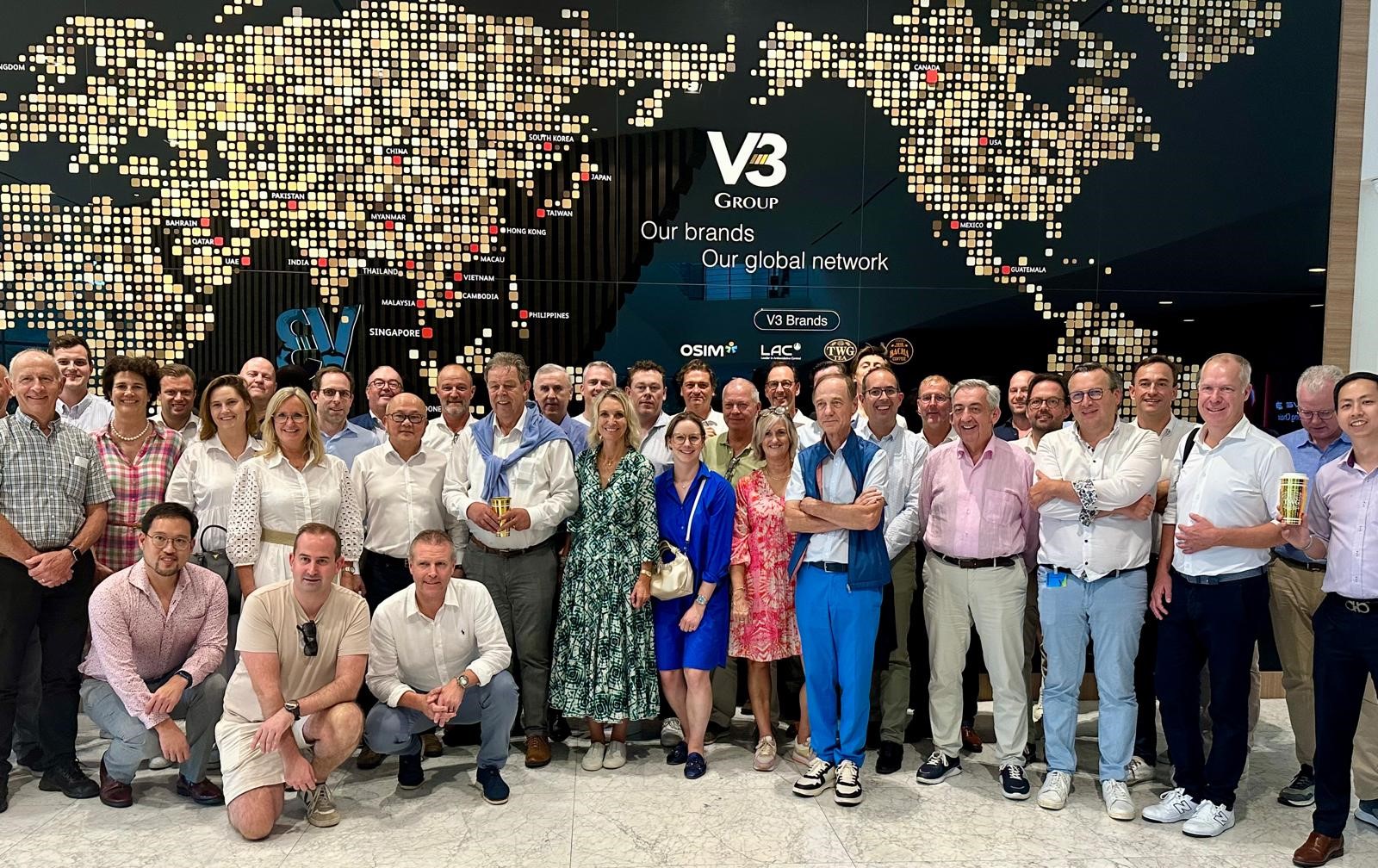 Hans Crijns en Peter Vyncke namen West-Vlaamse bedrijven op sleeptouw ...