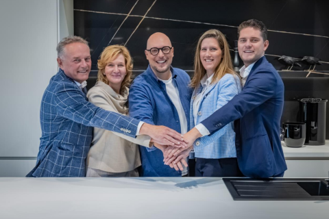 Okay Compact op Grotesteenweg heet voortaan Okay City: “Alle twintig ...