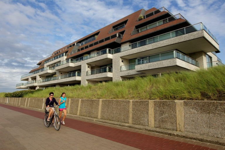 Kwartet Coussée, ION, Link Lab Architects en Zorggroep H. Hart steken ...