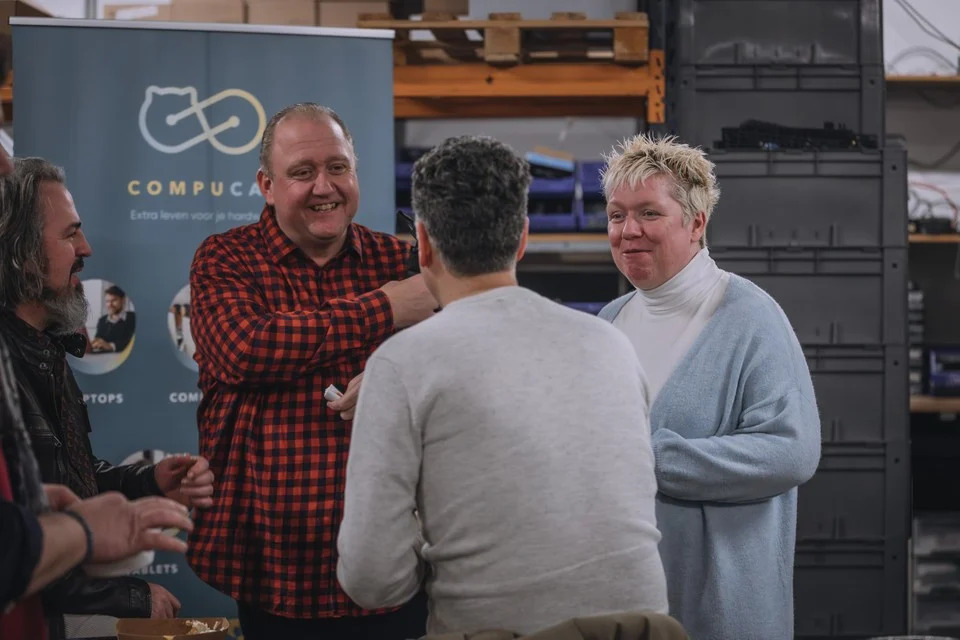 Deurns computer-refurbishbedrijf bestaat 25 jaar en verandert naam naar ...