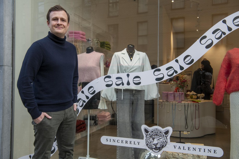 “Kopen in fysieke winkels is aan revival bezig”: ondanks lagere ...