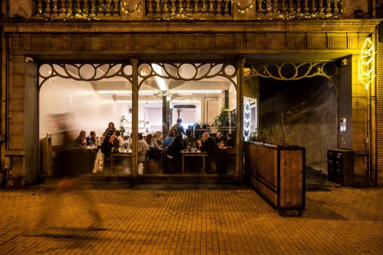 Na restaurant Misera is er nu ook Bar Misera, met de ex-sommelier van ...