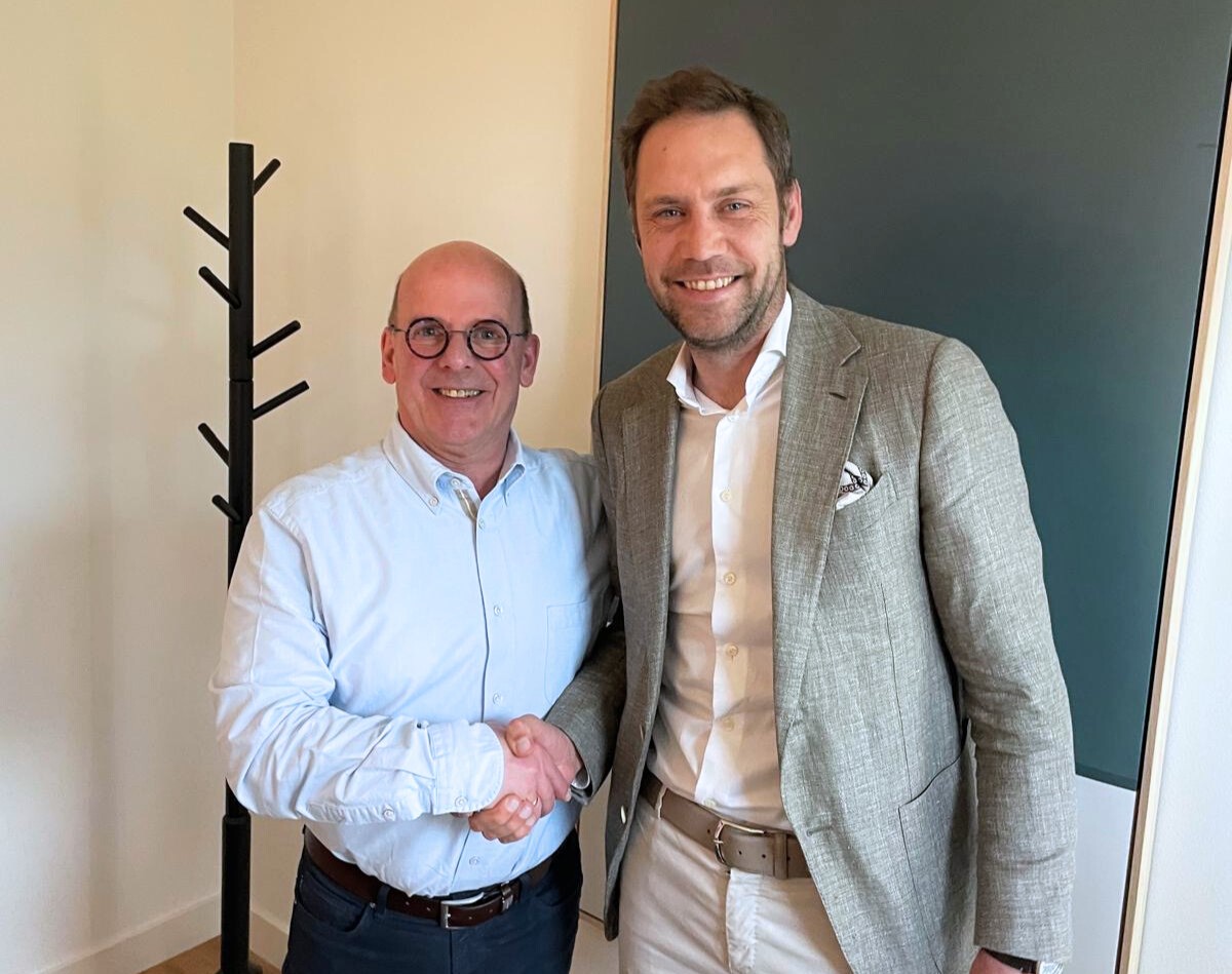 Twee expertises, één sterk geheel: Sign & Display en Logi Signs slaan ...