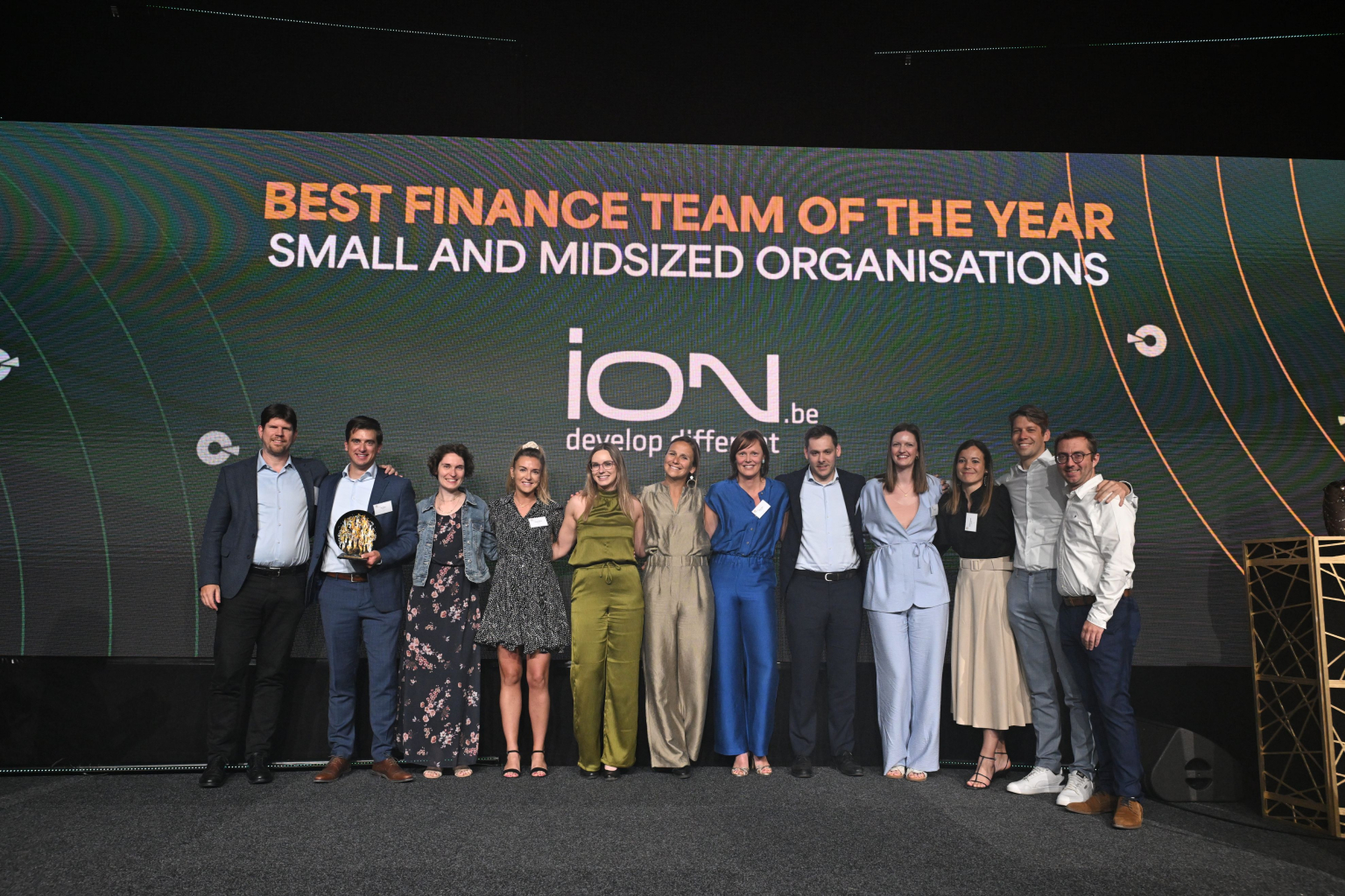 Stefaan Lambrecht geeft na 38 jaar de fakkel van CEO door bij Danis - Made in