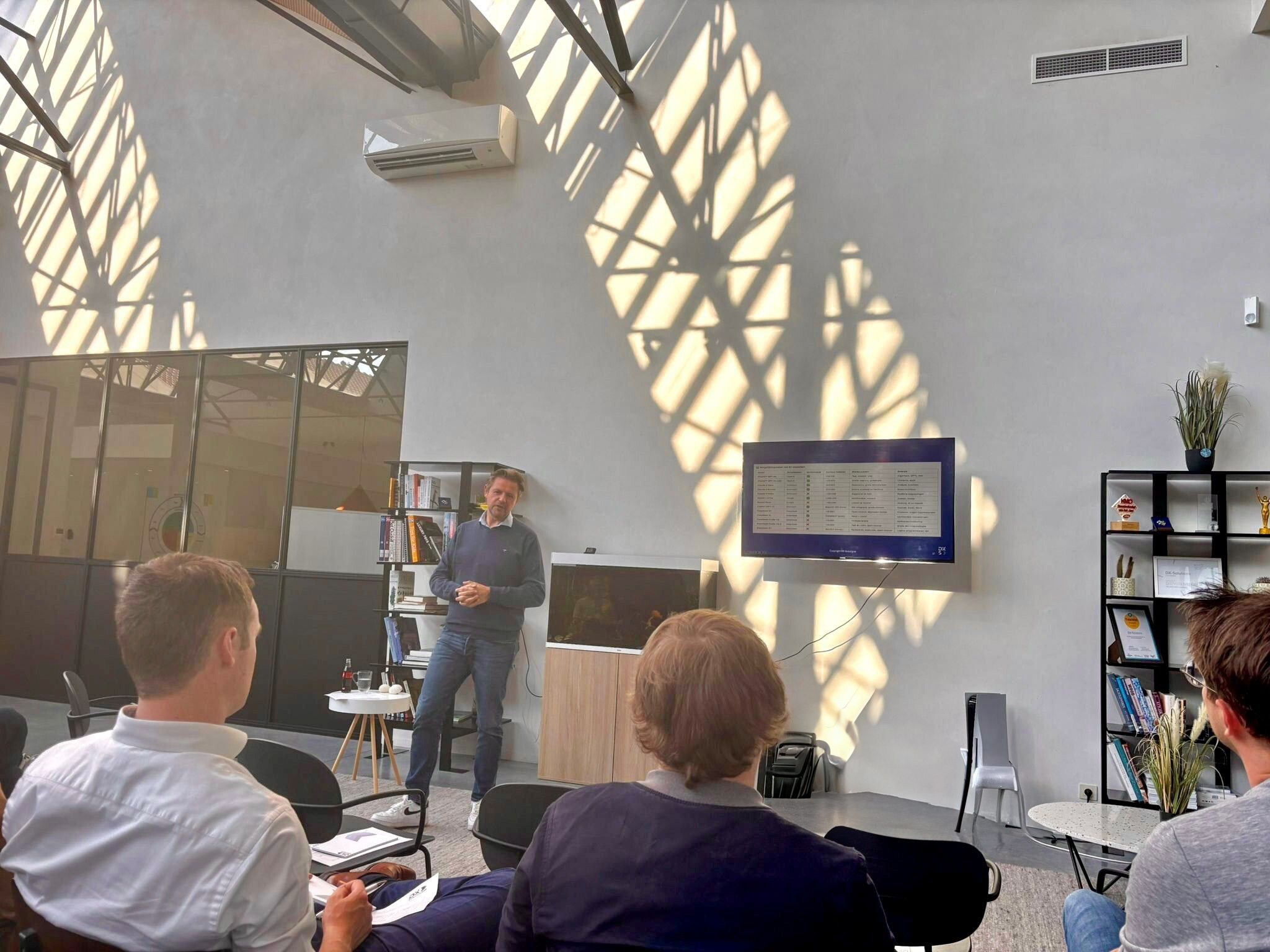 Xavier Dekeyster (DX-Solutions) tovert AI-agenten uit zijn mouw - Made in