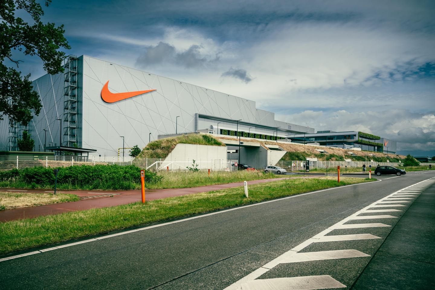 Transportfirma’s Group De Wolf failliet verklaard: 100 medewerkers verliezen mogelijk hun baan ...