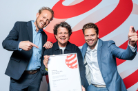 Dominiek De Clerck stopt zijn Waregemse CKV Bank in een nieuw pak en ...