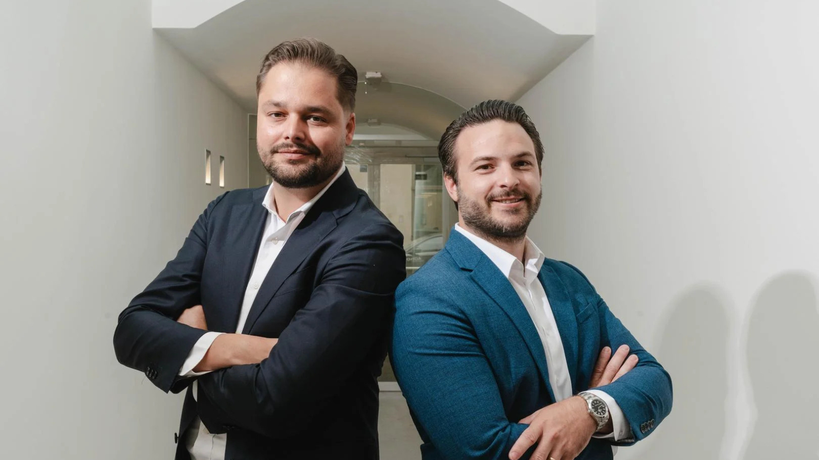 Kristof (33) en David (37) starten ‘Tinder voor boekhouders’: “Klanten ...
