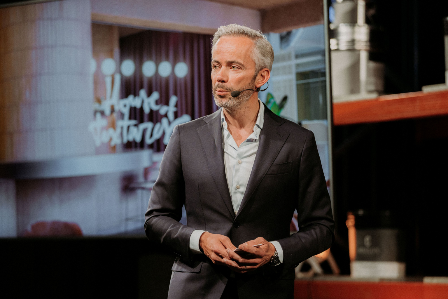 Ondernemer met 3 bedrijven wordt cafébaas - Made in