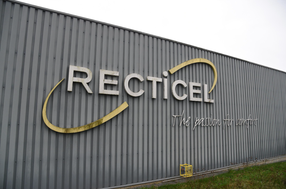 Recticel neemt specialist in industriële dak- en gevelbekleding over ...