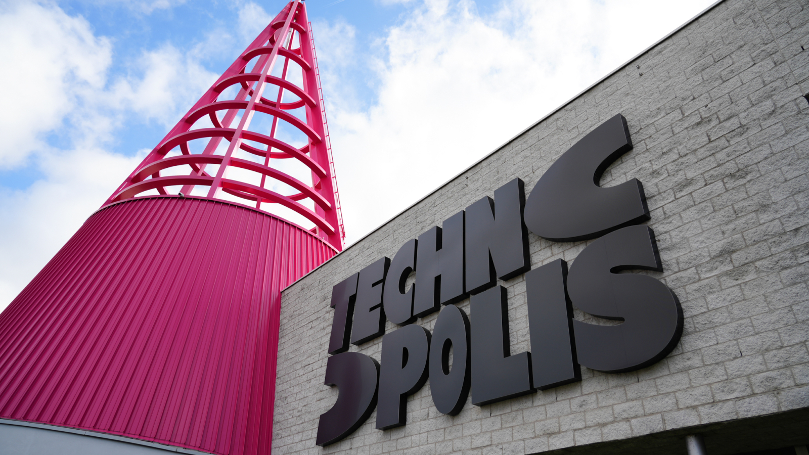 Technopolis sluit jubileumjaar af met steunactie voor kwetsbare gezinnen - Made in