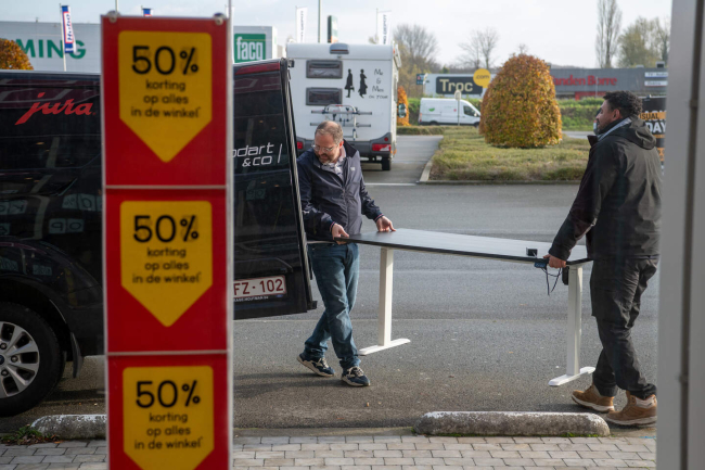Leen Bakker officieel failliet verklaard: 29 winkels sluiten de deuren, 250 mensen verliezen hun ...