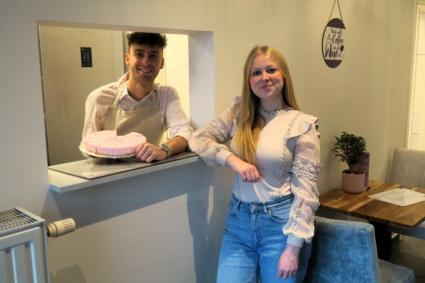 TikTok-fenomeen Timon Verbeeck stelt tweede boek voor in shoppingcenter ...
