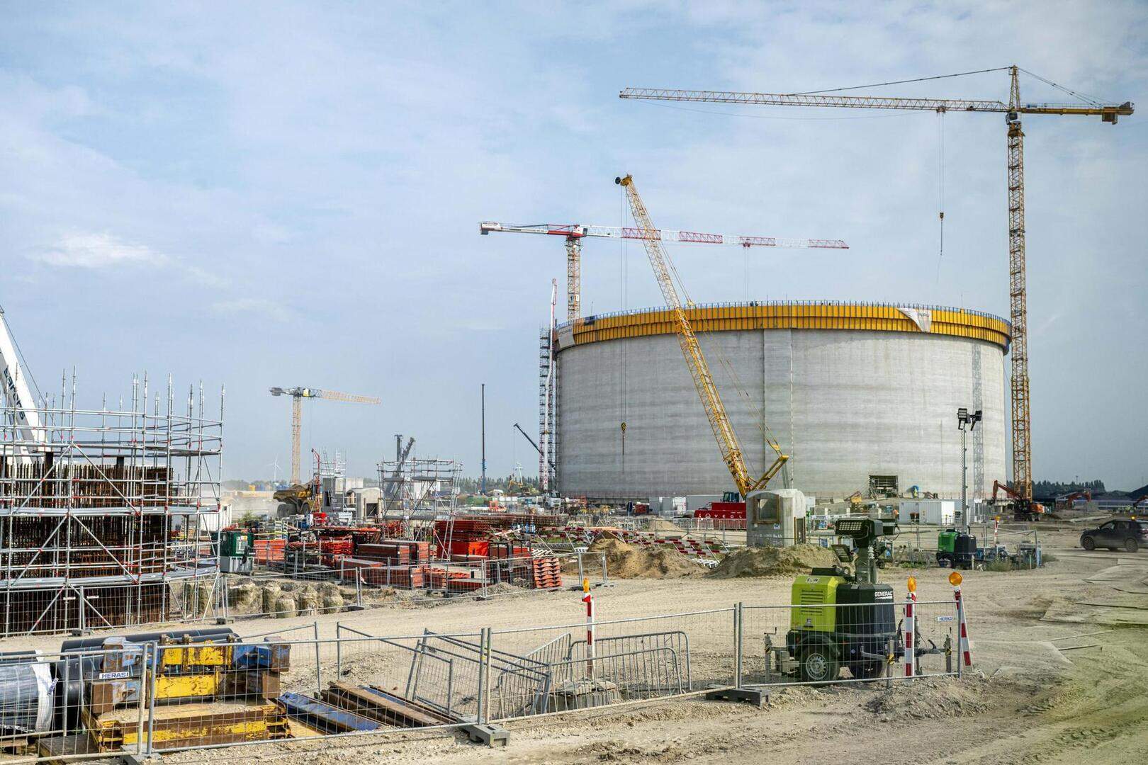 Trekt ExxonMobil, dat in Antwerpen meer dan duizend mensen tewerkstelt ...