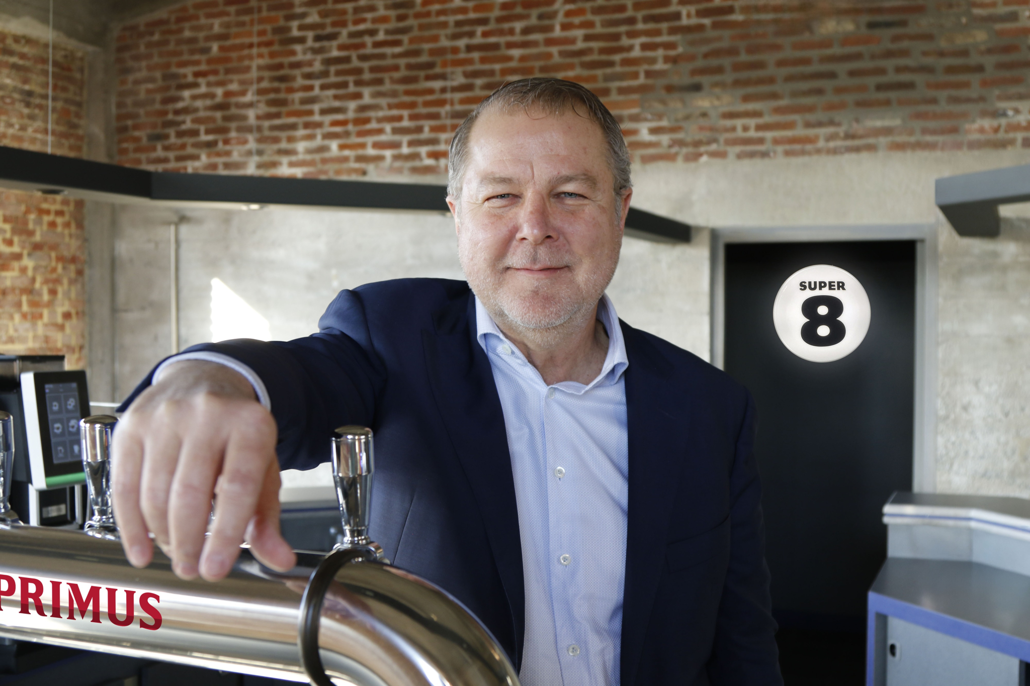 Bunsbekenaar Gerben Tuerlinckx lanceert eigen frituursnack Dynamite ...